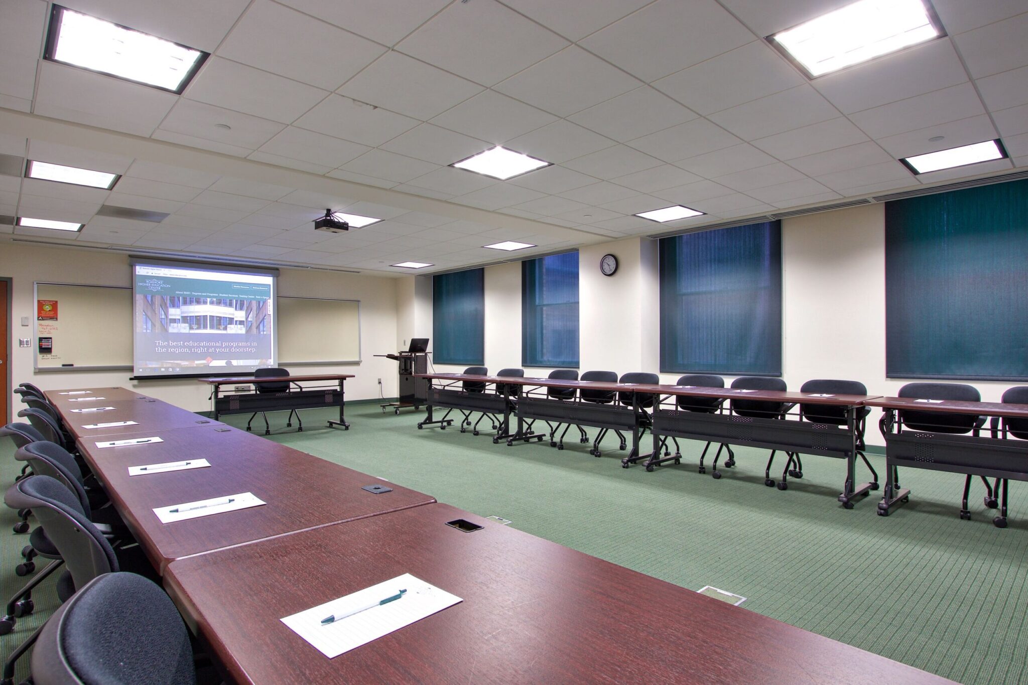 Medium Classroom 409 - Roanoke Higher Education Center - Roanoke Higher ...