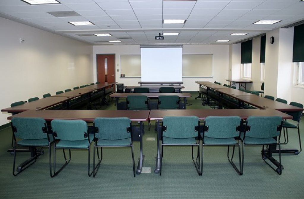 Medium Classroom 409 - Roanoke Higher Education Center - Roanoke Higher ...