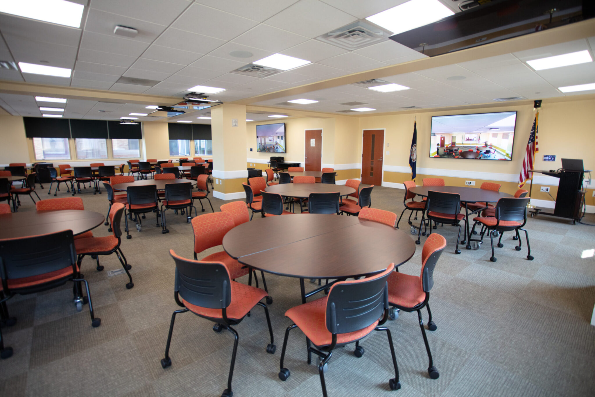 Large Multipurpose Room 409 - Roanoke Higher Education Center - Roanoke ...